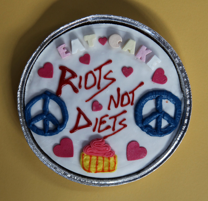 Friendship Cakes & Protest Bakes - Beccy McCray | Make. Do.