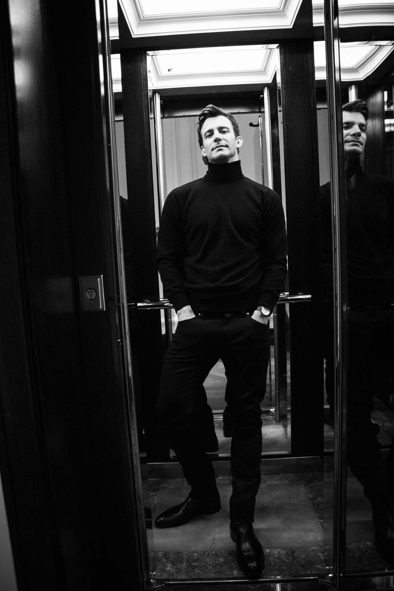 Luke Thompson - RED magzine - LeeMalone