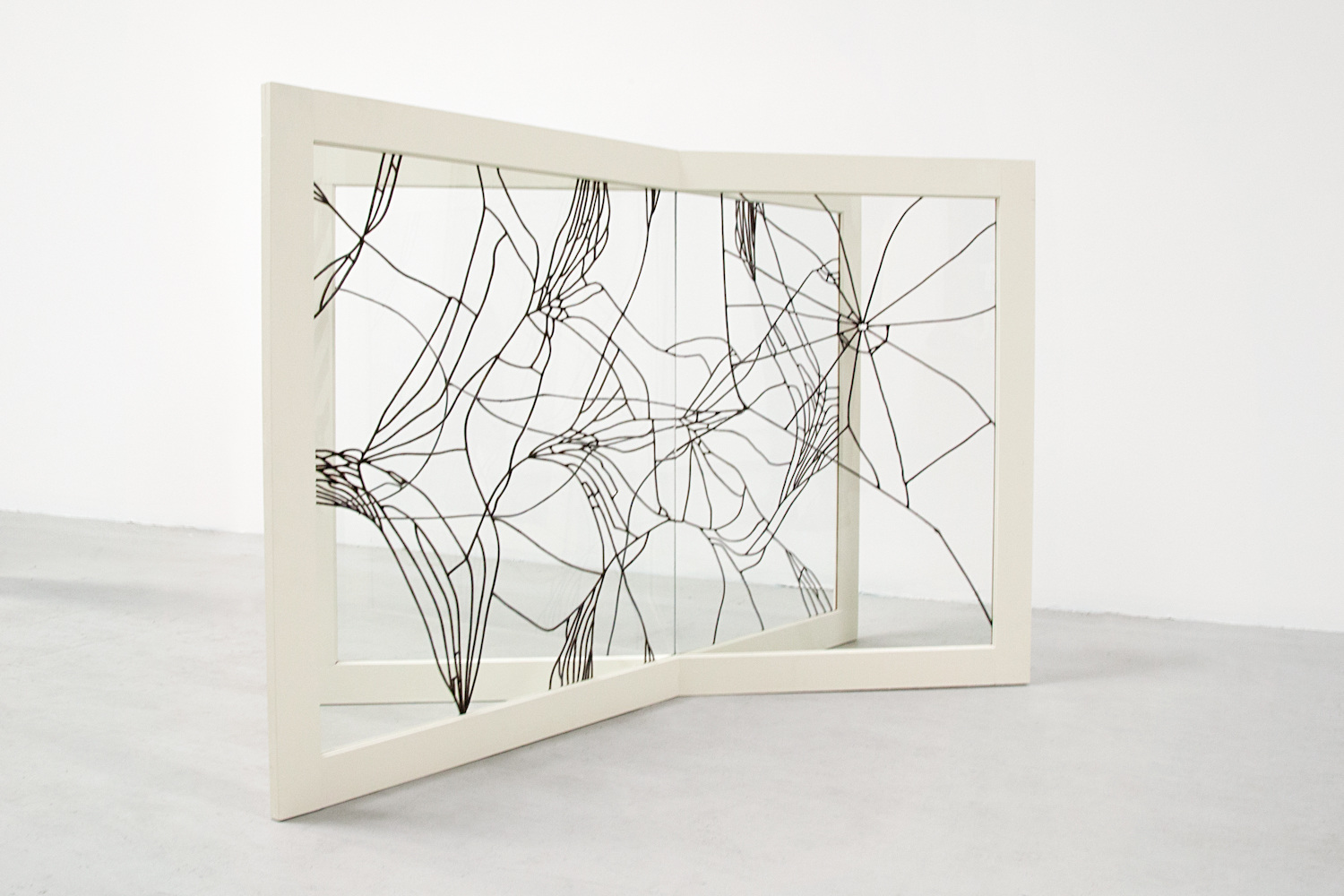 broken windows - AMELIA BAUER