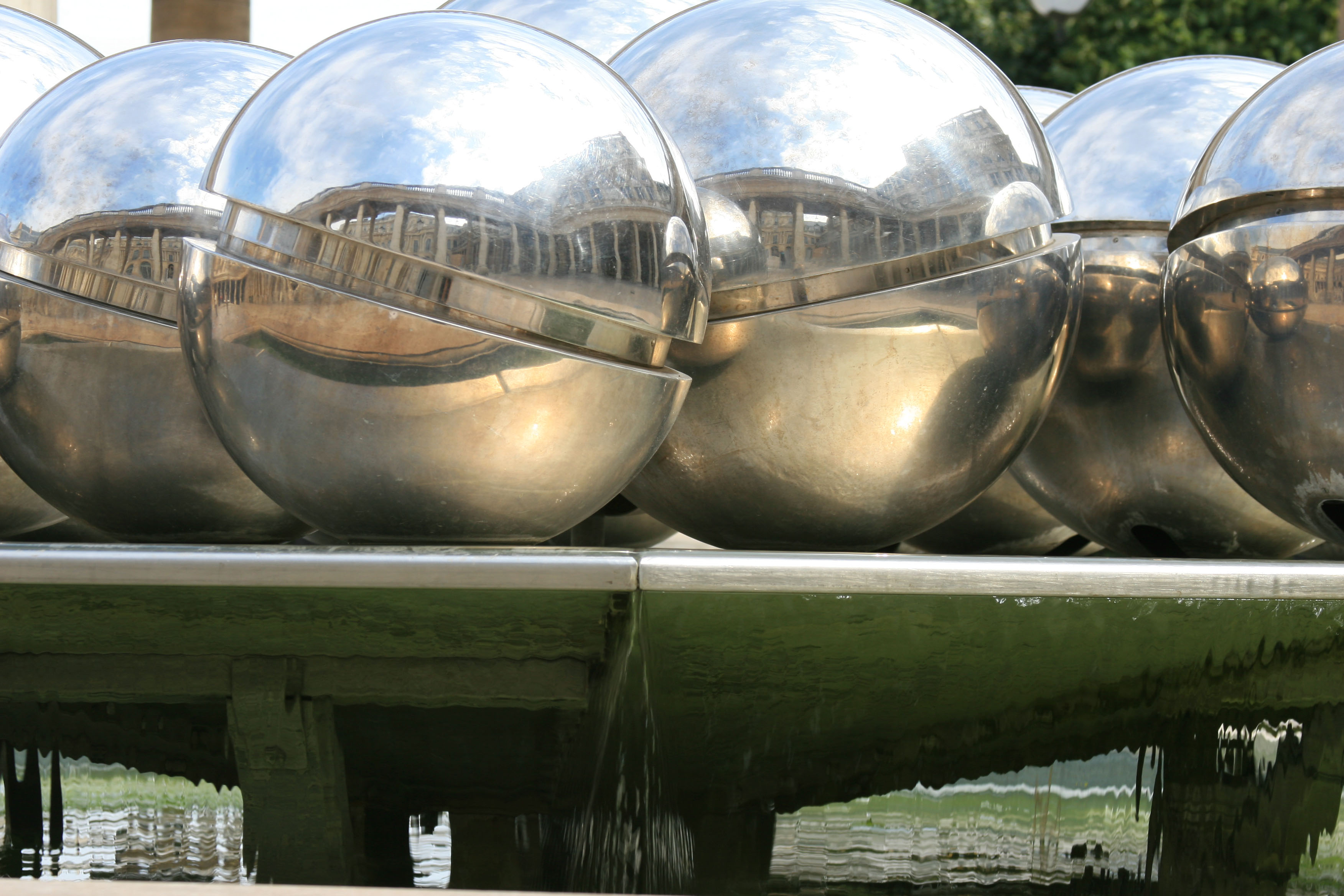 Paris, France - London Red