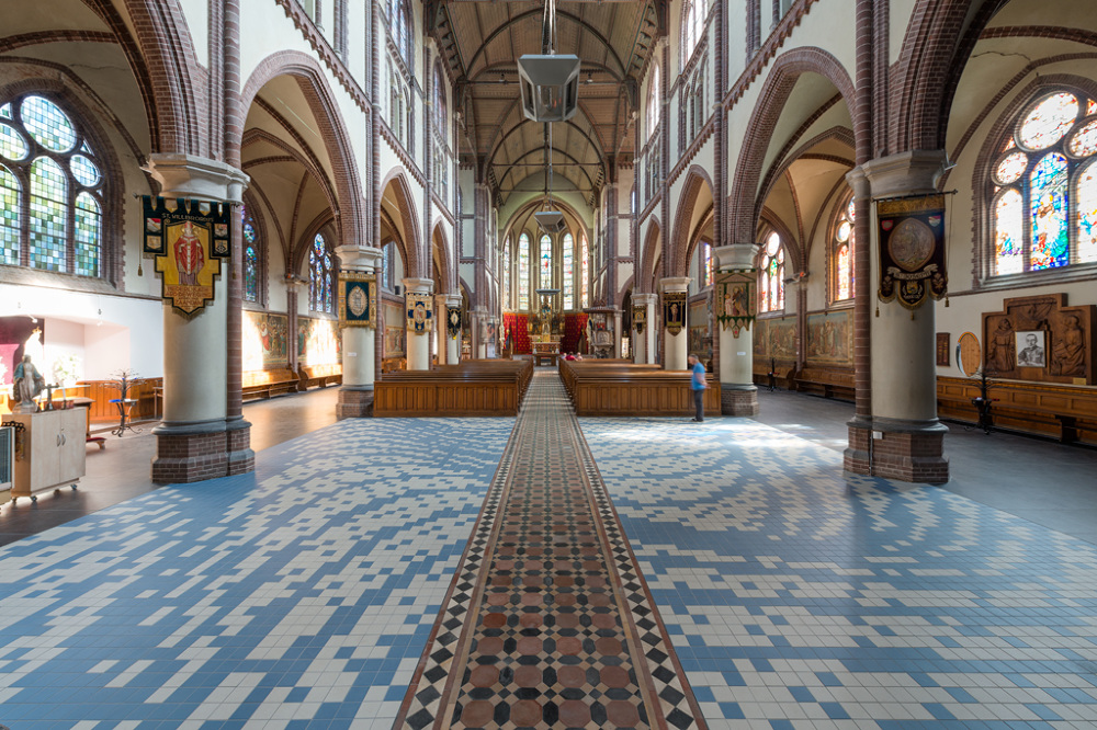 Floor design for a church 'Walking On Water' - www.hansje.net