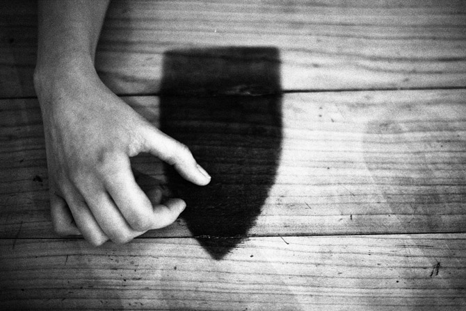 Put your finger on my eyelid and see what happens - Calin Kruse ...