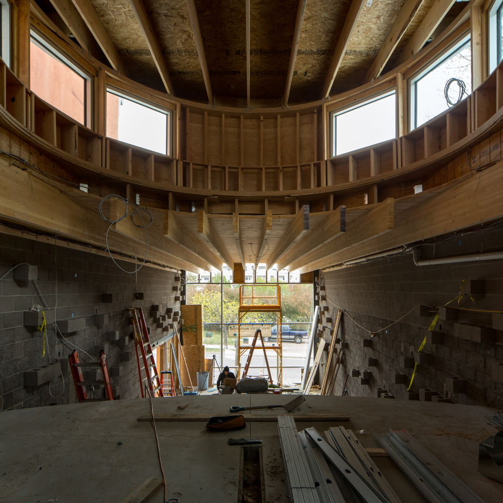 THE FAMILY JONES DISTILLERY - tres birds