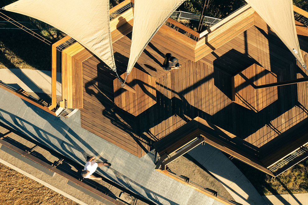 ELEVATED WALKWAY AT ARKINS PROMENADE - tres birds