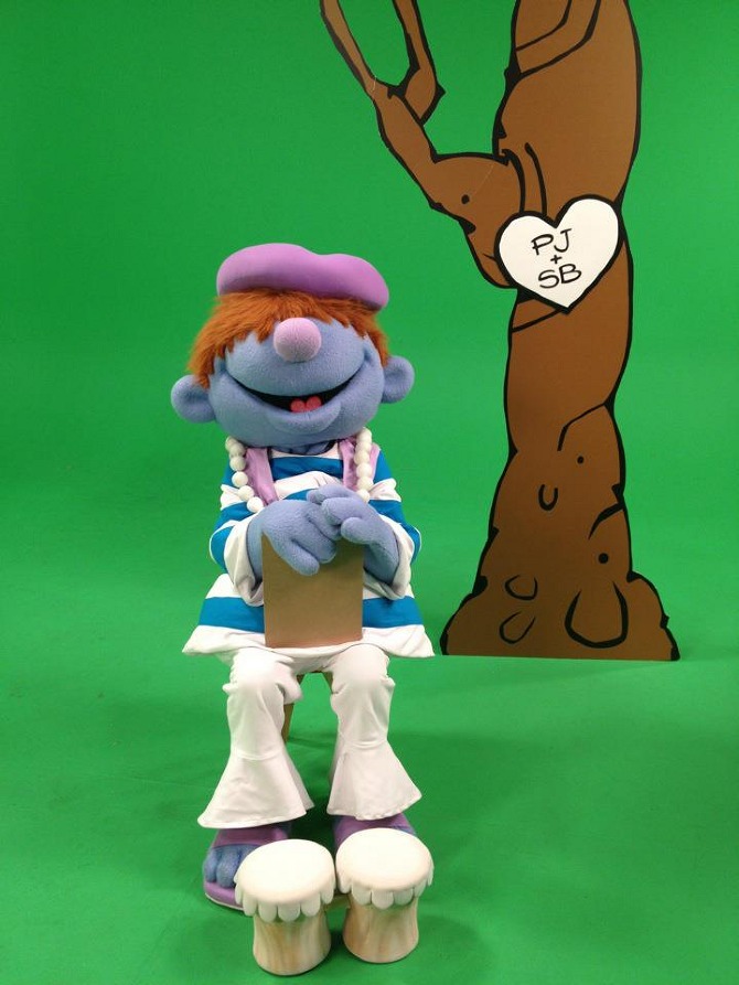 "Shushybye Baby" (BabyFirstTV) - Karolyn Szot