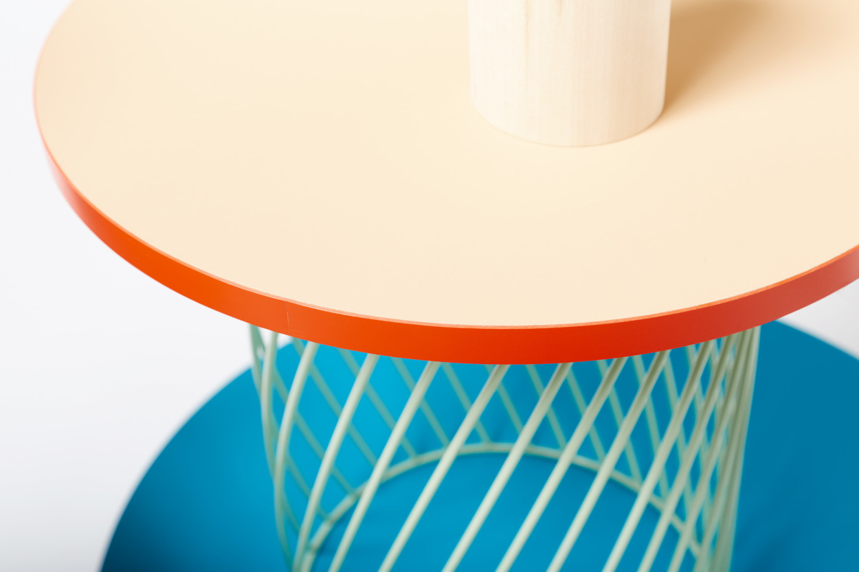 CIRCUS coffee table coral - colonel