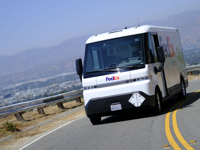 FedEx BrightDrop Truck photography - Sam Holder Creative Portfolio