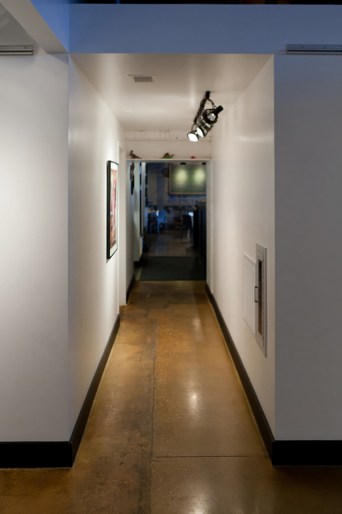 Dixie Quicks / RNG Gallery - Universal Flooring