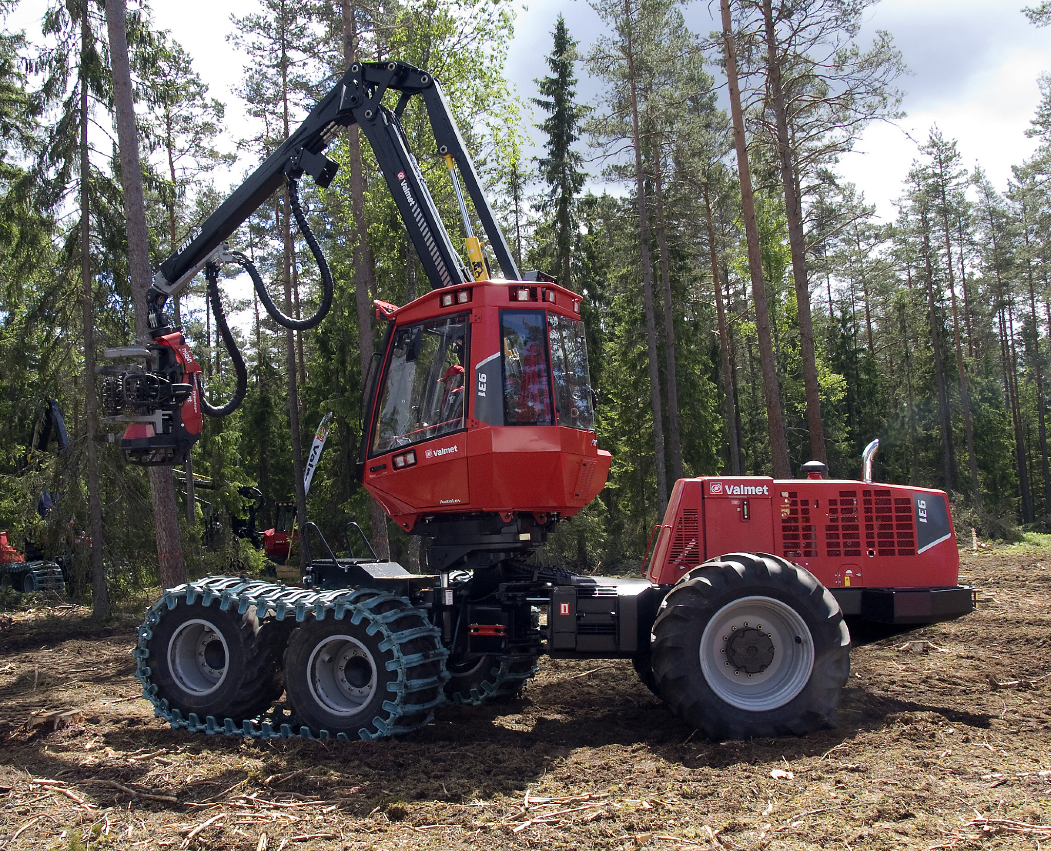 Forestry Harvester - MATTIAS ANDERSSON DESIGN