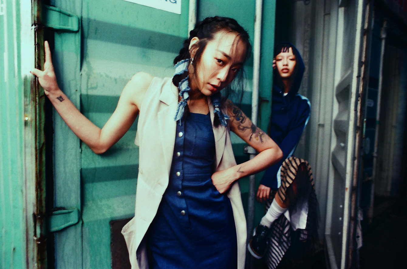 Marjorie Salute our slim youth - Huang Jun Tuan