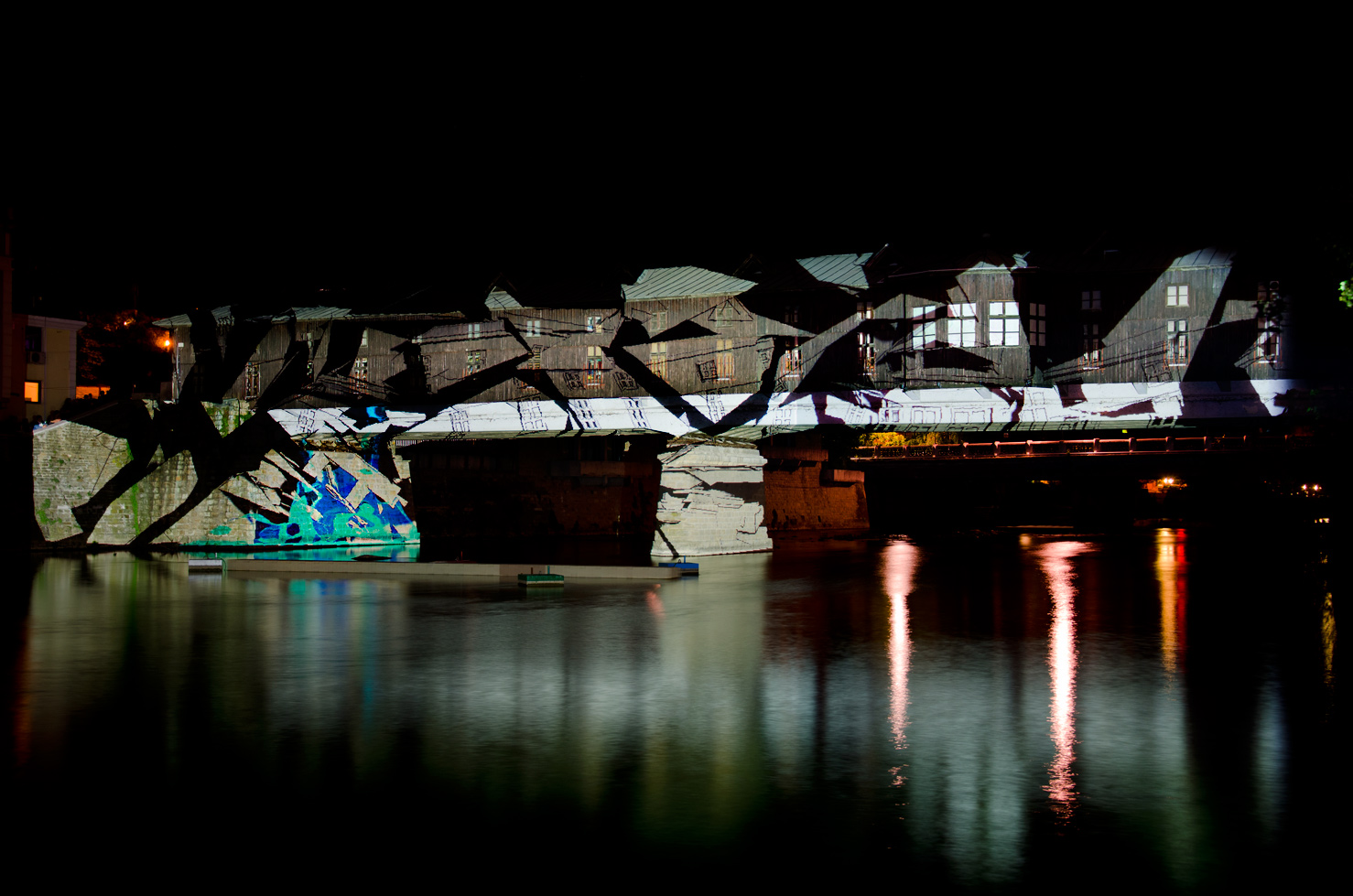 The Lovech Bridge Speaks - Phormatik - 3D Mapping & Interactive Design