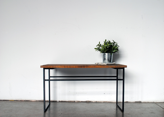 Shipping Side Table - SAW