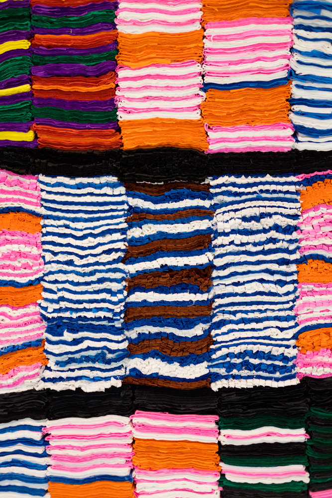 Crêpe Paper Carpet - WE MAKE CARPETS