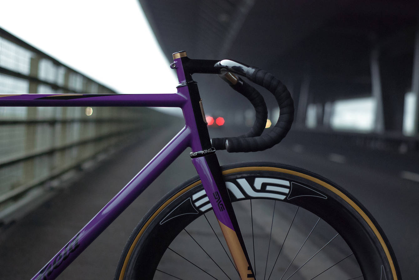 Field Cycles Enve Track. - cromaworks.com