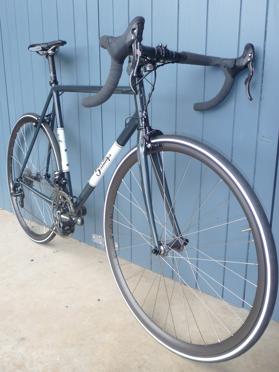 Sword cycles frame and fork. - cromaworks.com