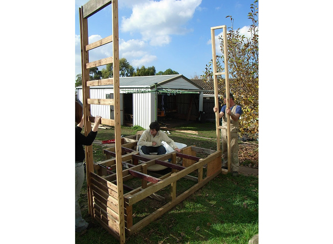 Bath House - Red Llama Creative