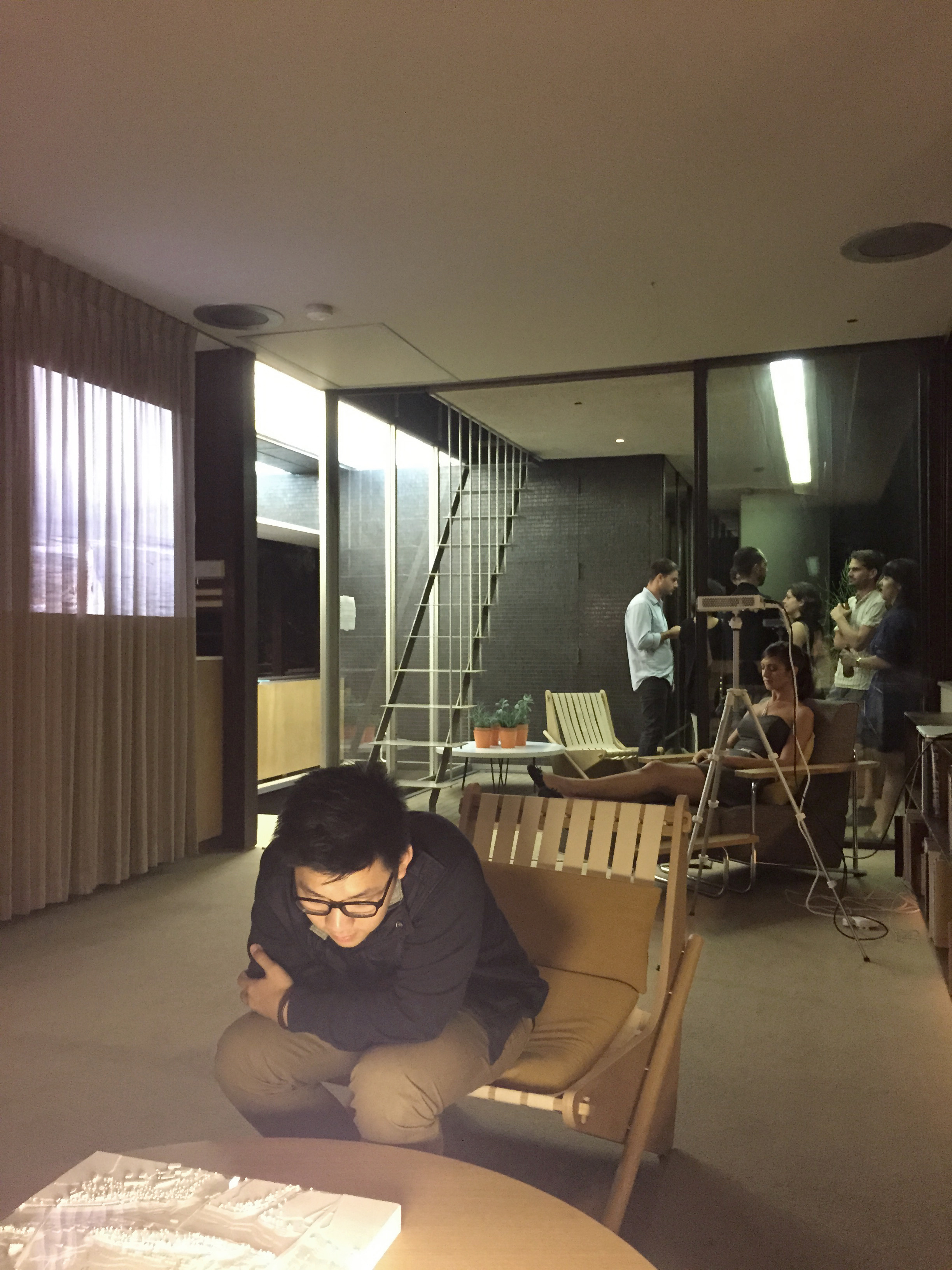 LOS ANGELES / Wet Horizons - LCLA office