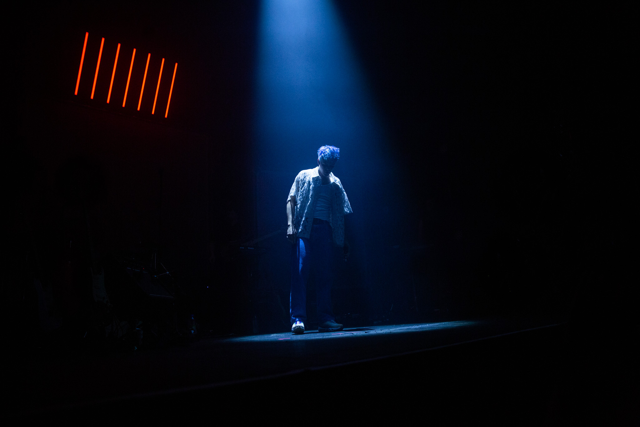 Les Louanges, CRASH - mathieu poirier