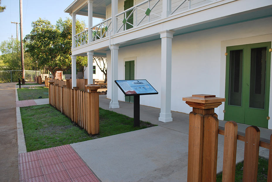 Andrew Leach Projects