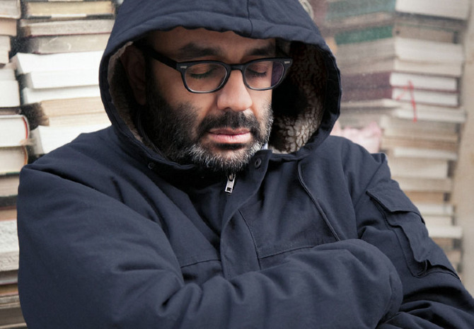 Joseph Ghosn, Writer. - V A L E R I E D R A Y - P H O T O G R A P H I E S