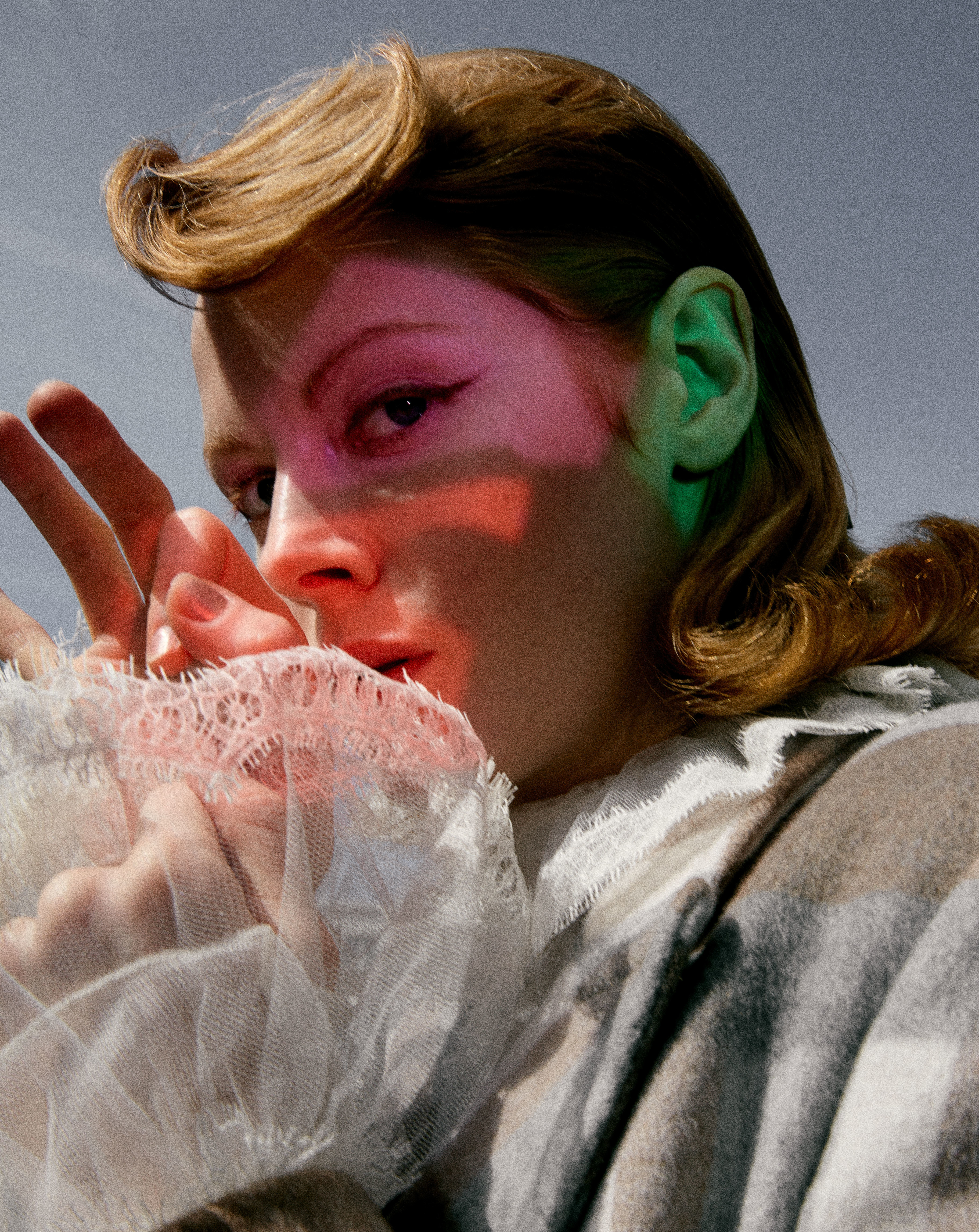 EMILY BEECHAM - www.grahamcruz.com