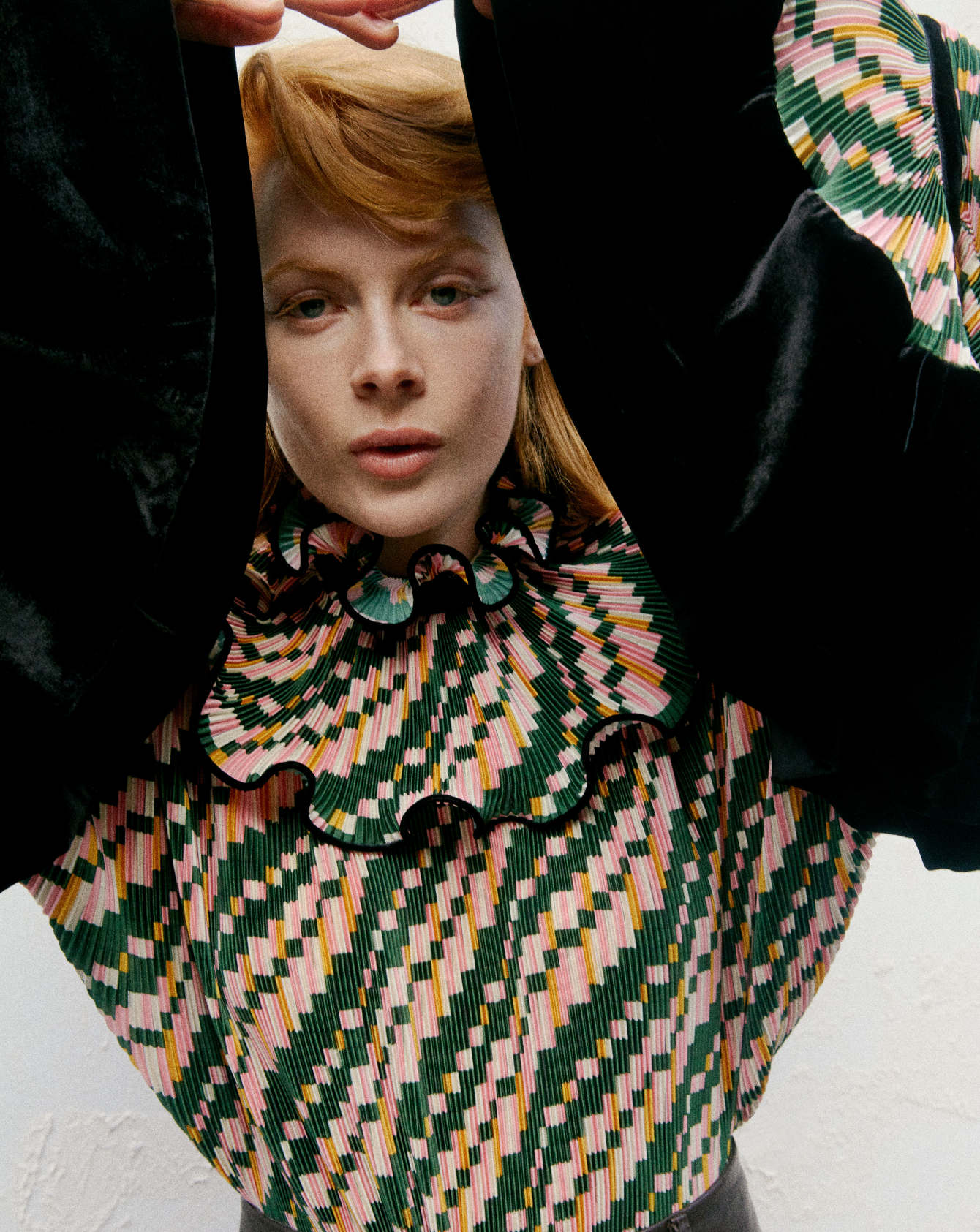 EMILY BEECHAM - www.grahamcruz.com