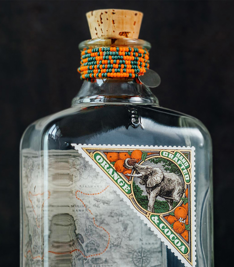 Simon Frouws / Packaging Design Studio