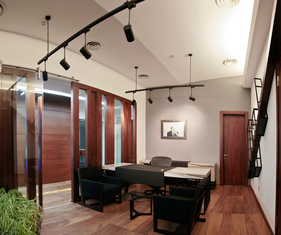 SOCAR State Oil Company of Azerbaijan Headquarters - mugesene