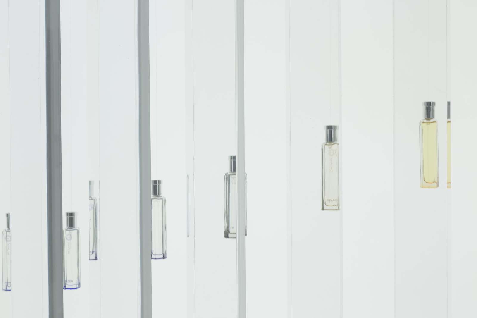 _LIGHT EXCURSION V.2 - NONOTAK studio