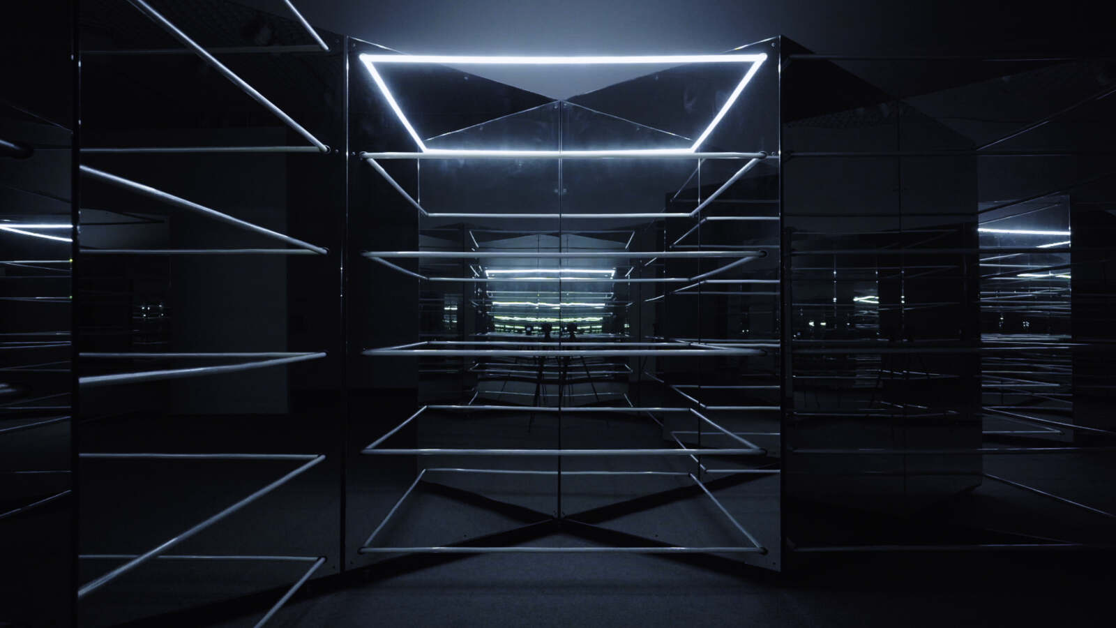 _HOSHI V.2 - NONOTAK studio