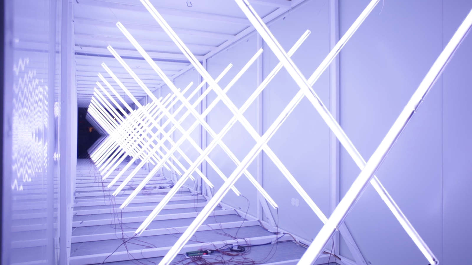 _CONVERGENCE - NONOTAK studio