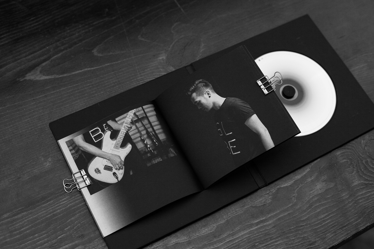 DEAR JANE 101 (CD ALBUM) - © RRAAY LAI STUDIO