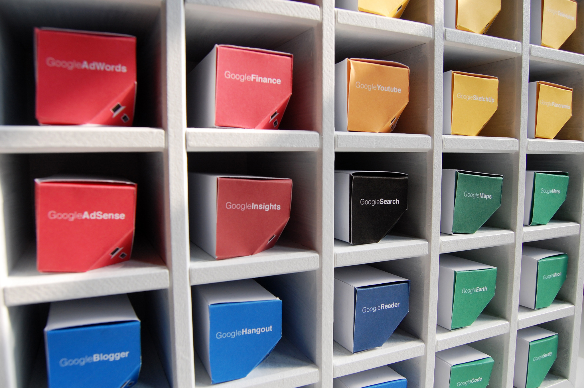 YCN | Imaginary Google Packaging - Caroline Hansford | Graphic Design