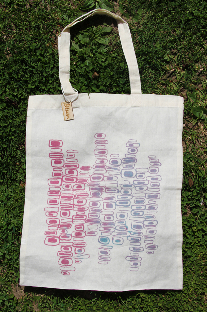 Blum Color Changing Bags - Giacomelli Studio