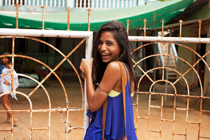 Priya - Device Photography