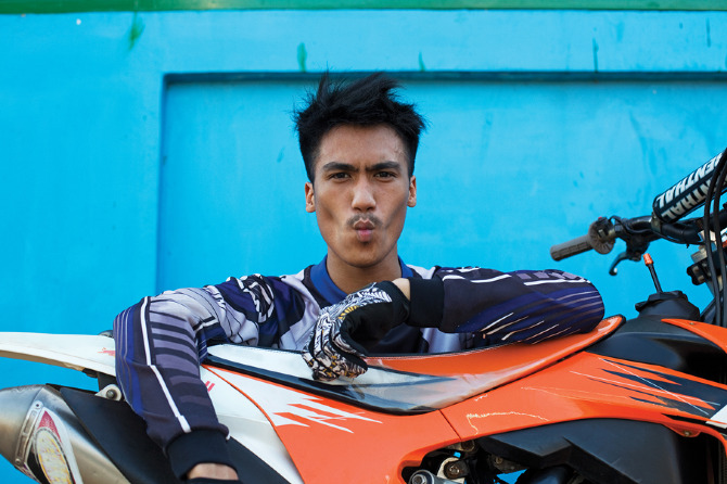 Adi - Device Photography