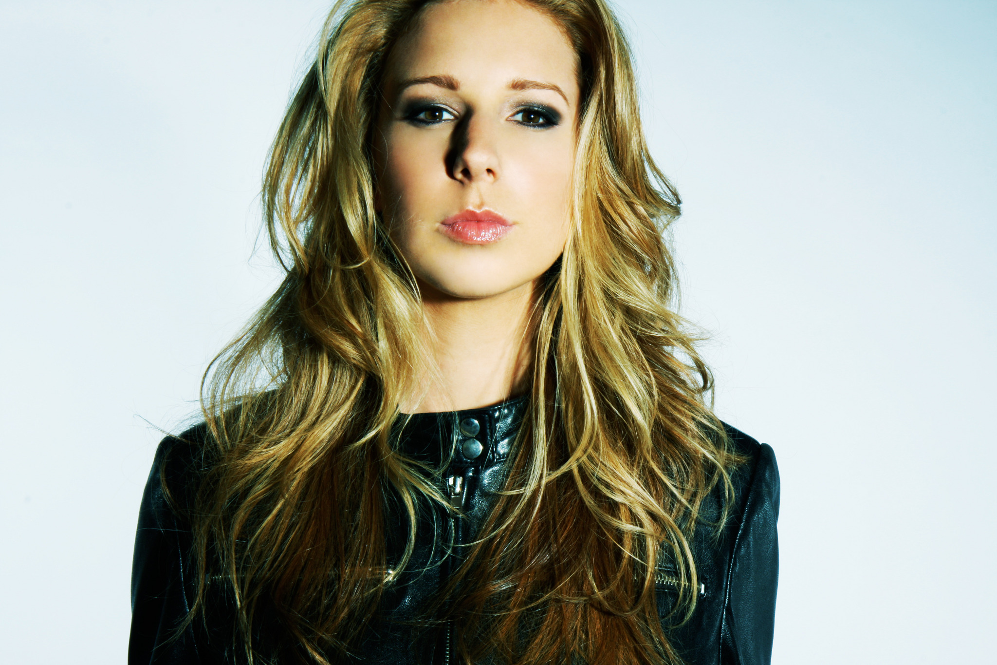 Toni Bird - Talk Ink.