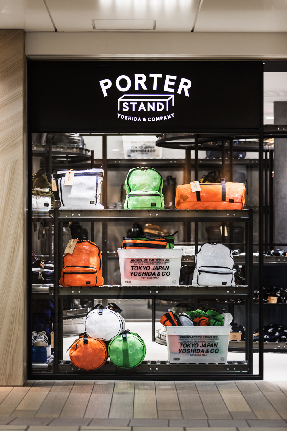 PORTERSTAND_tokyo station - 14sd / YOSUKE HAYASHI