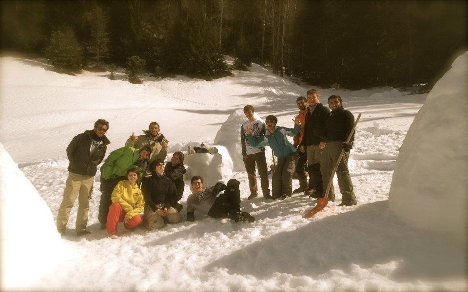 Igloo Building Workshop - Cecily Quetin-Weeks