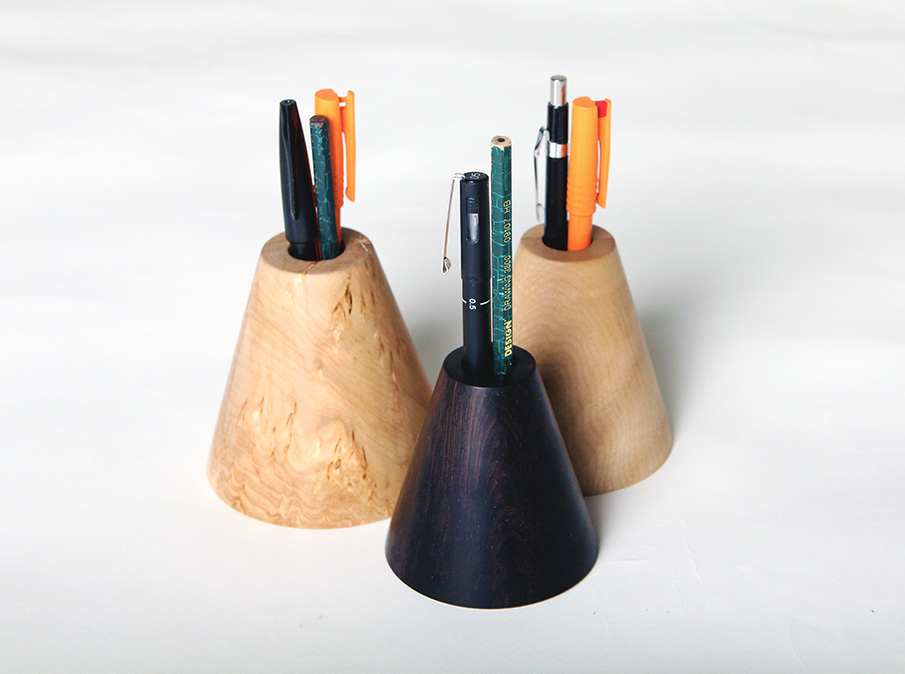 Poor Memory Pen Pots - Henry Franks