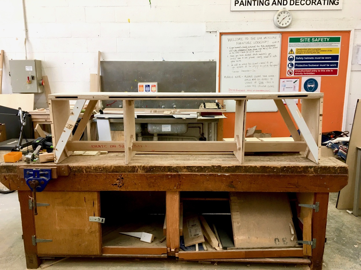Art Crate Bench