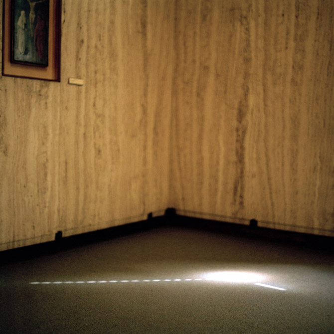 Shadowed Light - Kathryn Hillier Photography