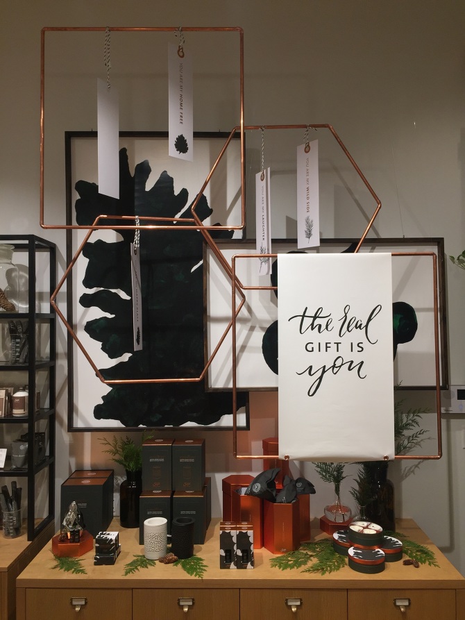 Retail Store Visual Displays - Tiffany Blaise