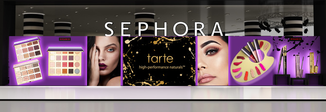 Dubai mall window - Stella Creative Solutions