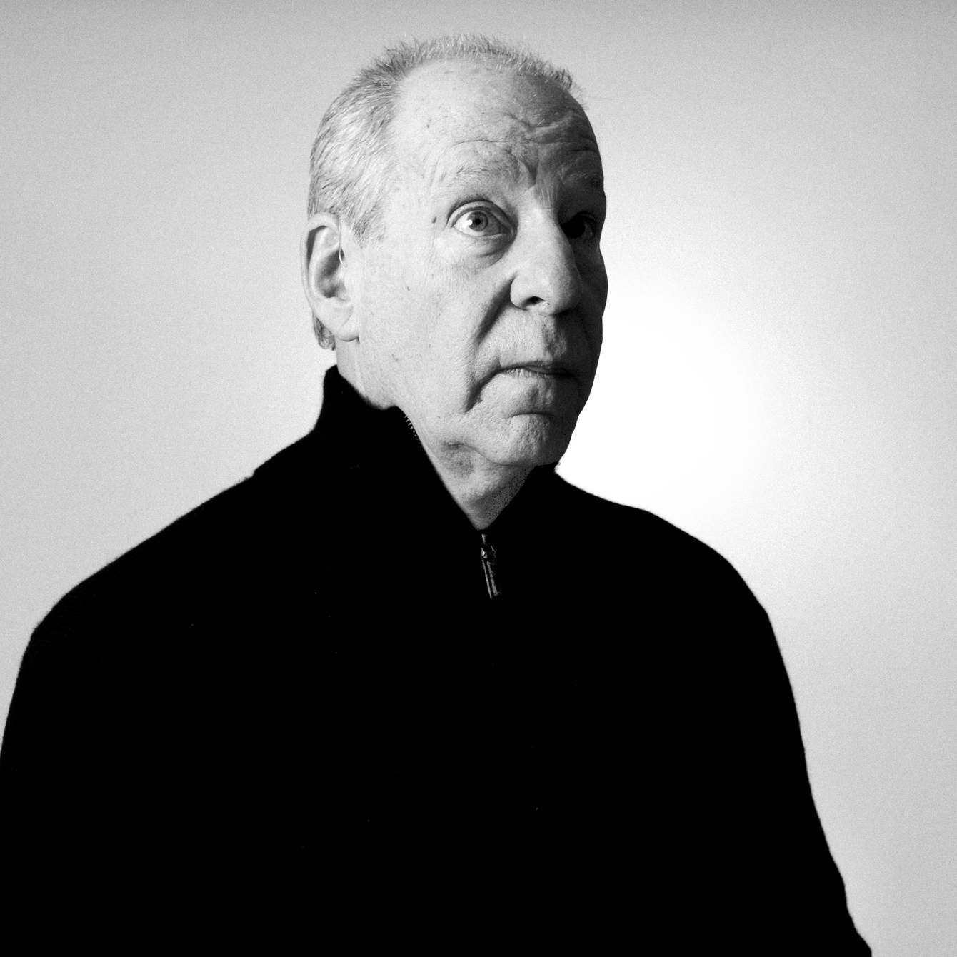 Photobook | People Blinking At the Same Time. - dianarangel