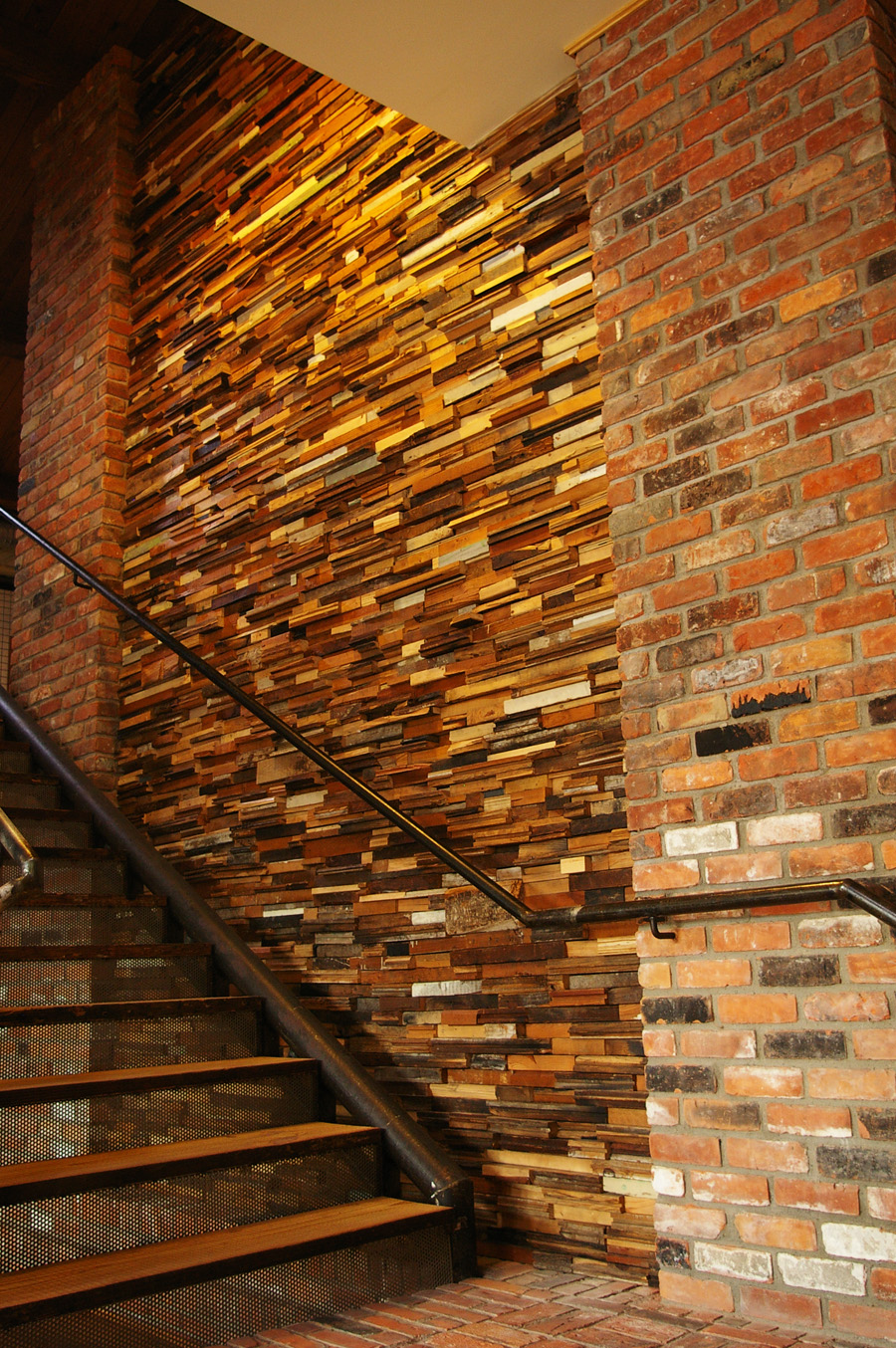 scrap wood wall - k Creative