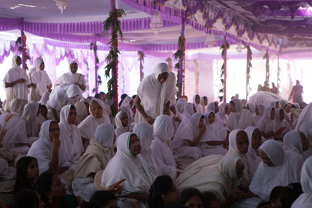 Sadhvi - Arpita Shah