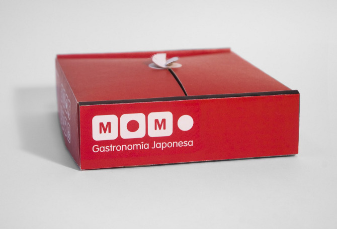 MOMO Japanese Bento - Víctor Valles
