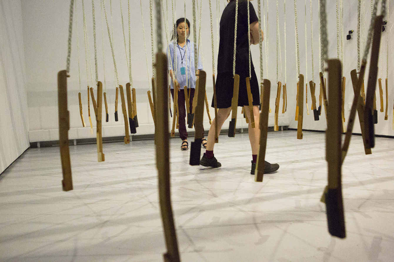 Pendulum Piano - o'_'o