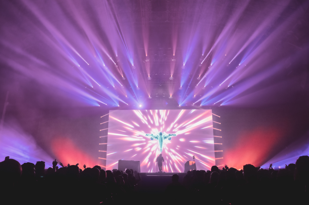 Jai Wolf Visuals 2 - Erica Anderson's Portfolio